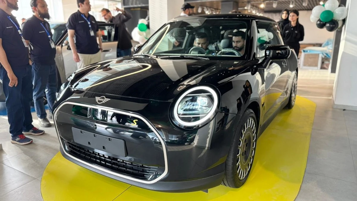 MINI Cooper Price in Pakistan, New Specs, Variants & Booking